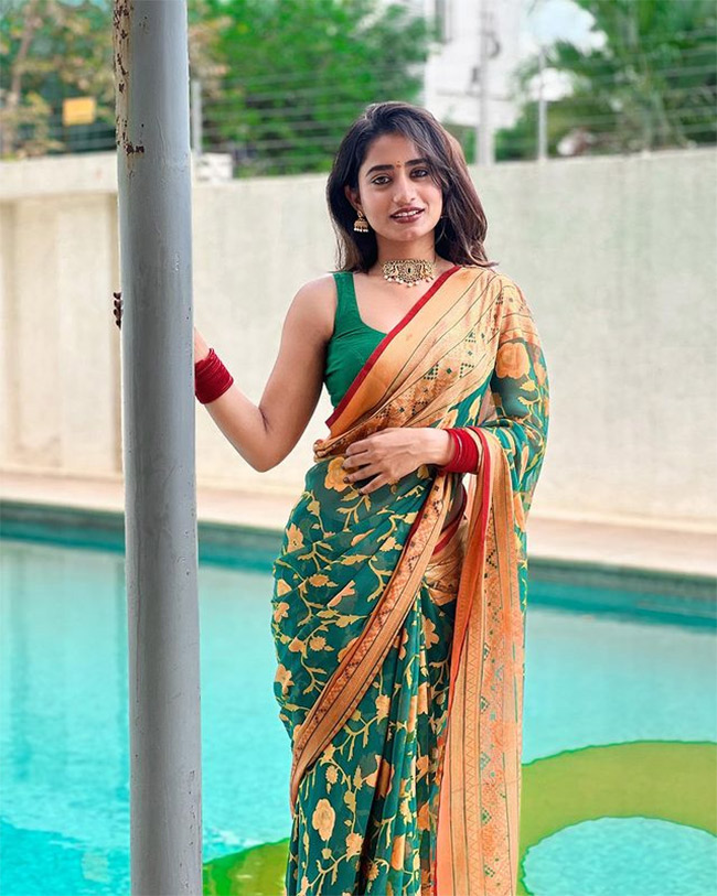 Bigg Boss 7 Nayani Pavani HD Photos: బిగ్‌ బాస్‌-7లోకి పక్కా తెలంగాణ అమ్మాయి నయని పావని (ఫొటోలు ...